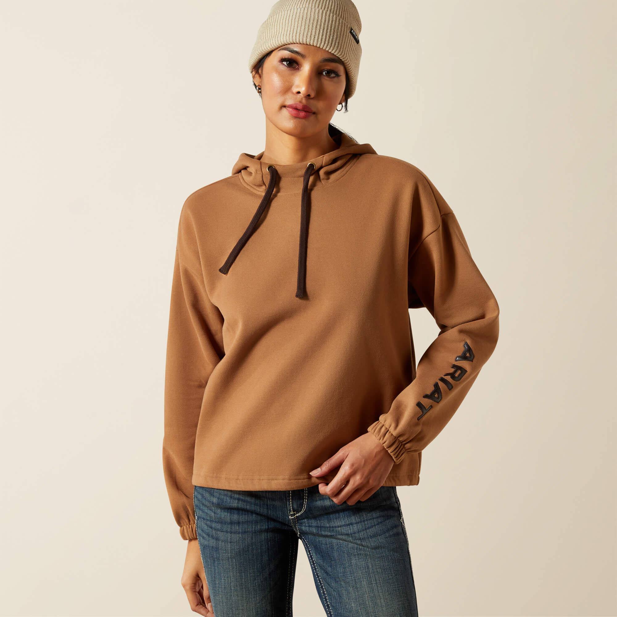 Buy ESSENTIAL HOOD - Ariat Online at Best price - TN